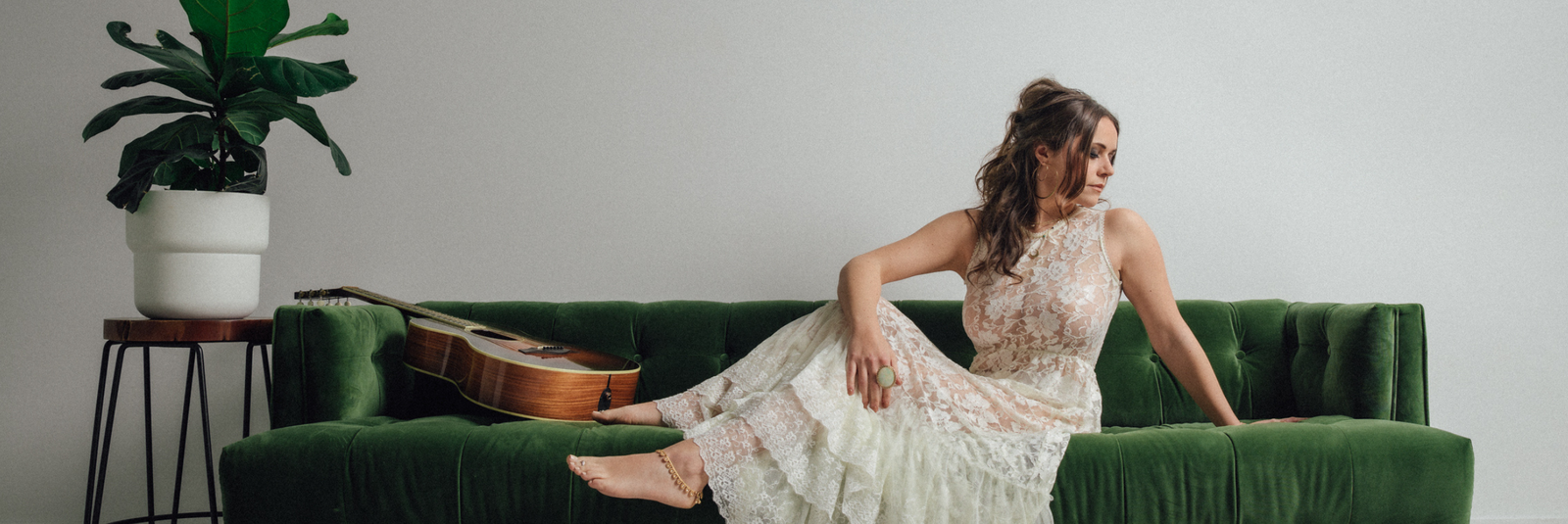 Taylor Rae | Official Merch Store | Hello Merch